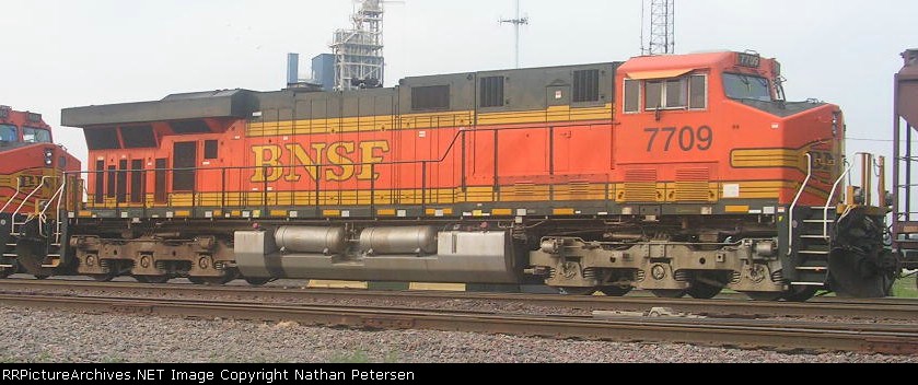 BNSF 7709